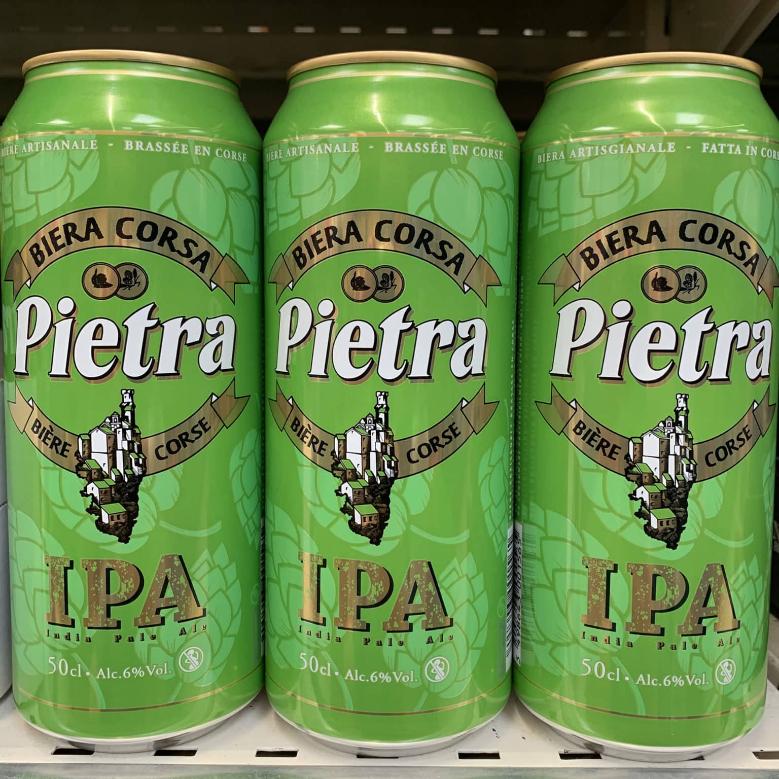 Une blanche et une IPA font leur entrée dans la famille Pietra • GIE La Boîte Boisson